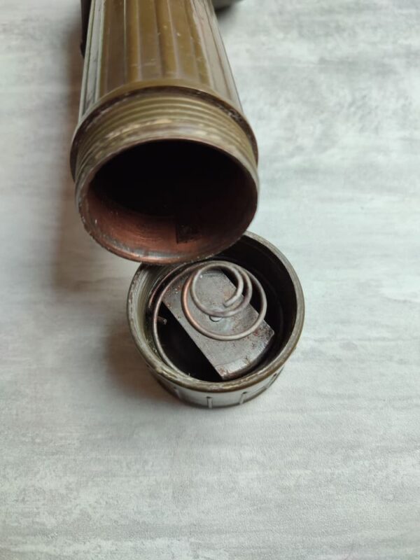 US Army Electric Lamp TL-122-B - Lieutenant Poilu