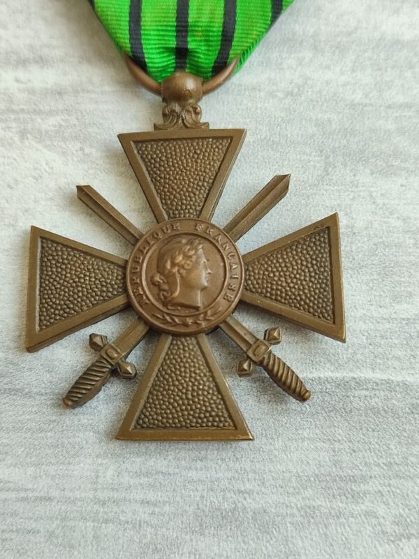 French War Cross 1939-1940 - Lieutenant Poilu